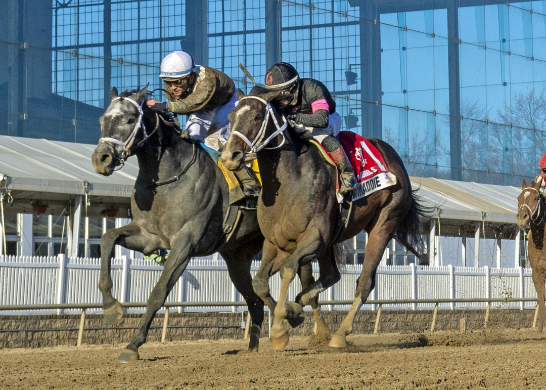 Post Time stretches out to a mile in rescheduled Jennings